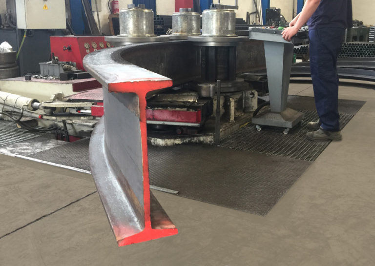 Curvado de perfiles - Curvados Comendador